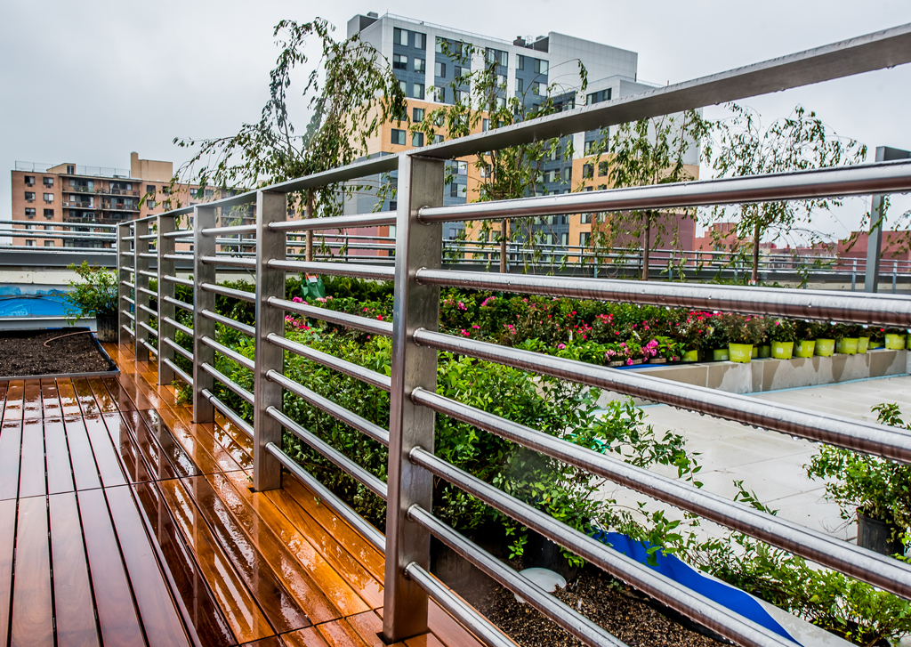 Flushing Commons – Berlin Steel